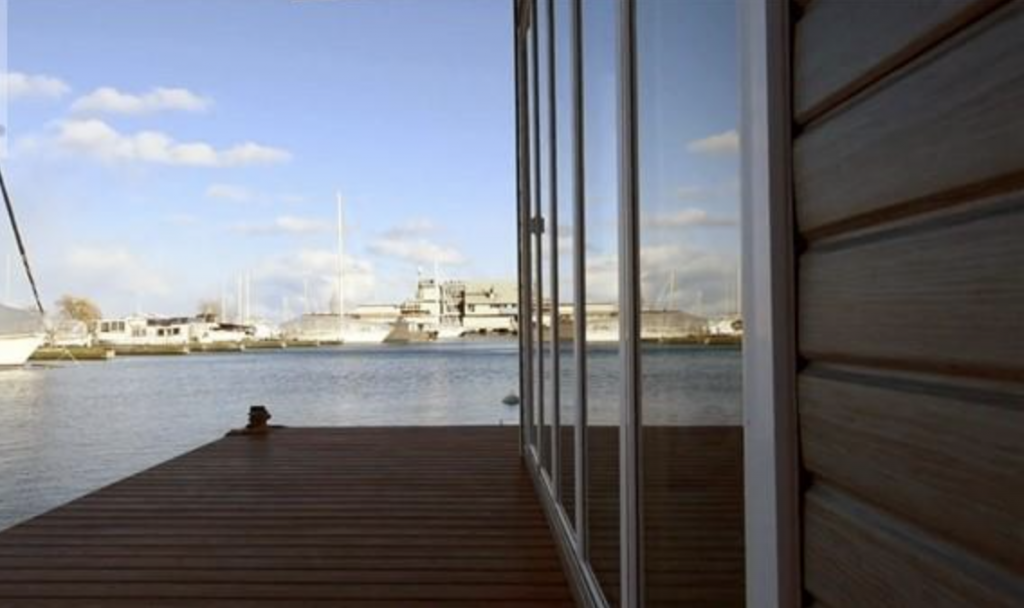 For Sale – Toronto Float Homes